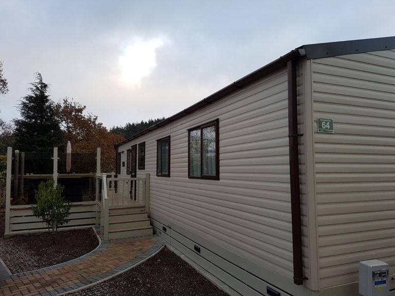 GLAMPING | A Luxury Midwinter’s Weekend at Cofton Holiday Park, Devon
