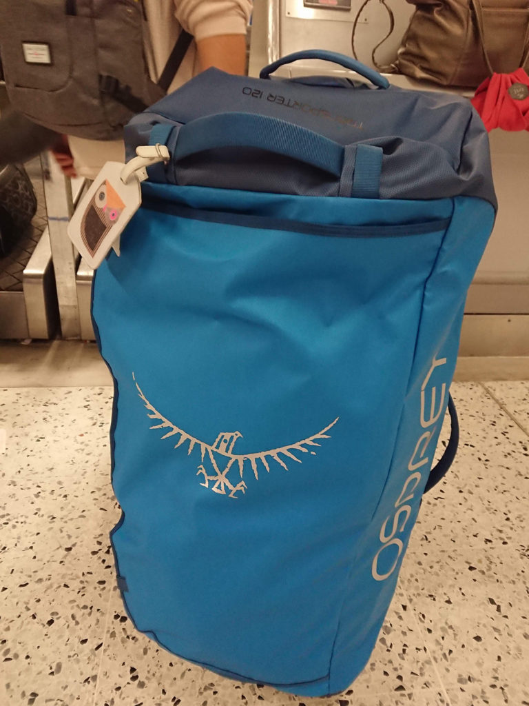 GEAR | Osprey Rolling Transporter 120 Luggage Review