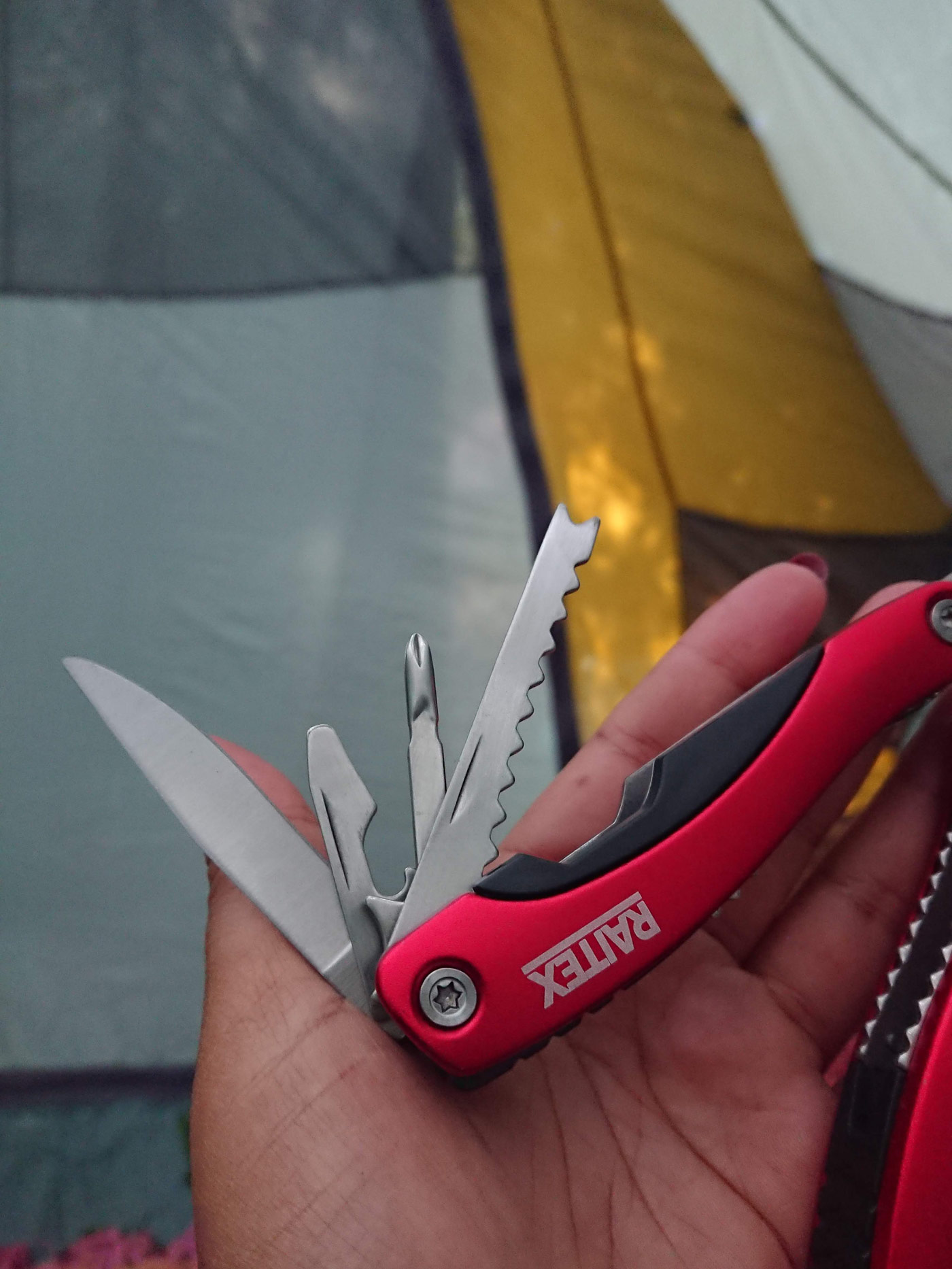 OUTDOOR GEAR | Raitex Redhawk Stainless Steel Multi Tool - Reivew