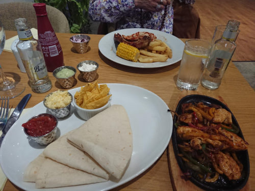 GLAMPING | A Weekend Of Glamping at Whitemead Forest Park