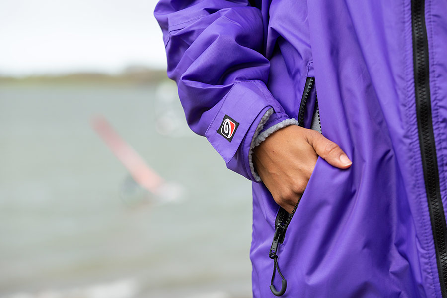 Dryrobe An Essential Bit Of Gear For Outdoor Sports - Dryrobe Review