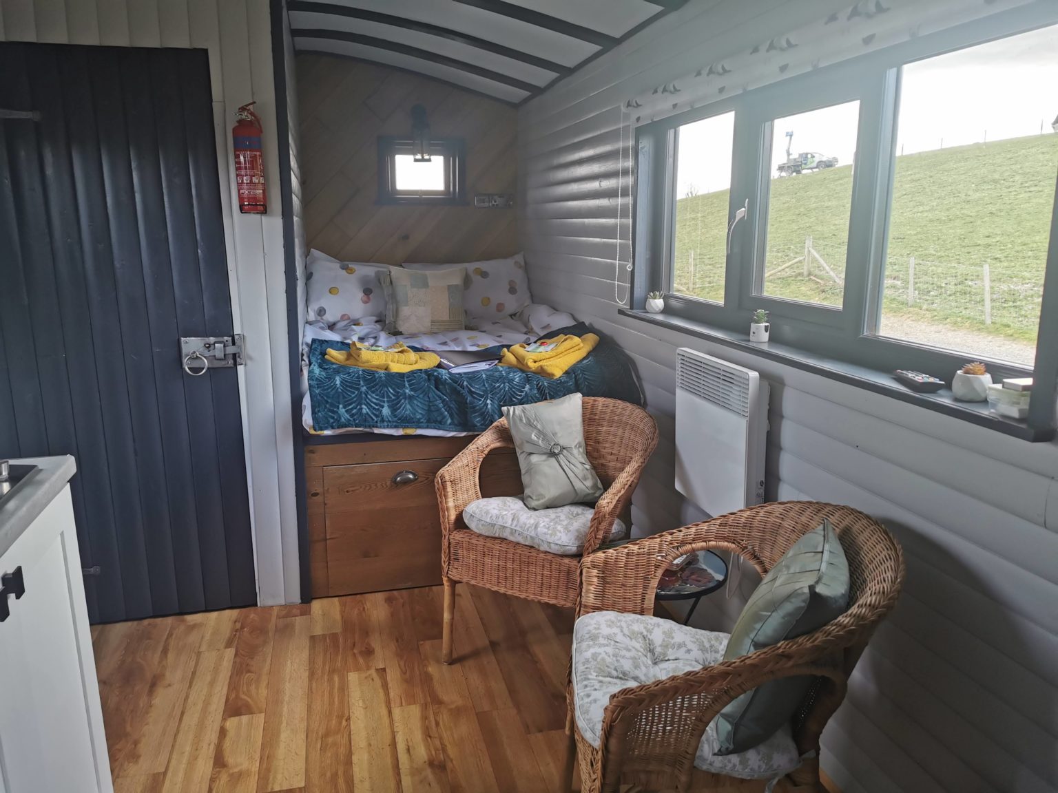 GLAMPING | Rooster Shepherd Hut, Underbarrow, Cumbria