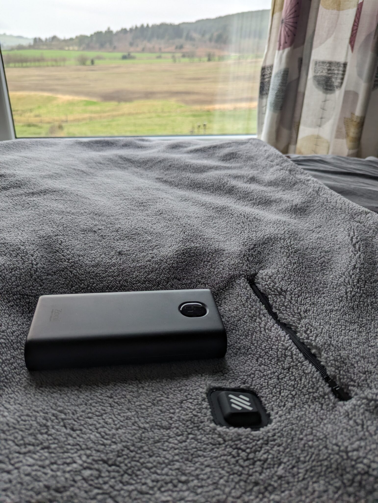 Warm & Cosy Z-Walk Pro Battery Heated Blanket - Review