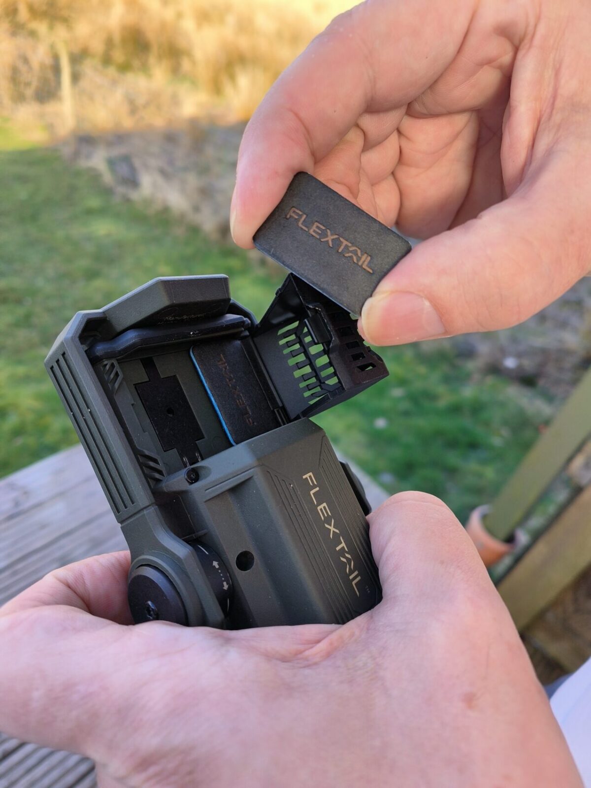 Flextail Evo Repeller 3 in 1 Is The Ideal Camping Companion